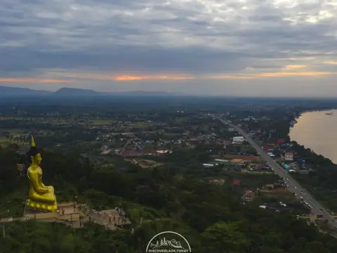 A Local’s Guide to Experiencing Laos Like a True Insider